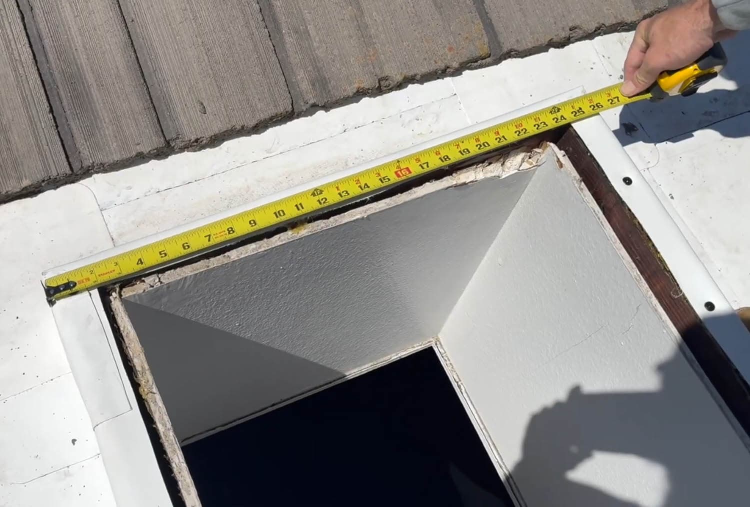 VELUX Solar Venting Skylight Unboxing & Installation (Model VCS 2222) - Replacement Skylights